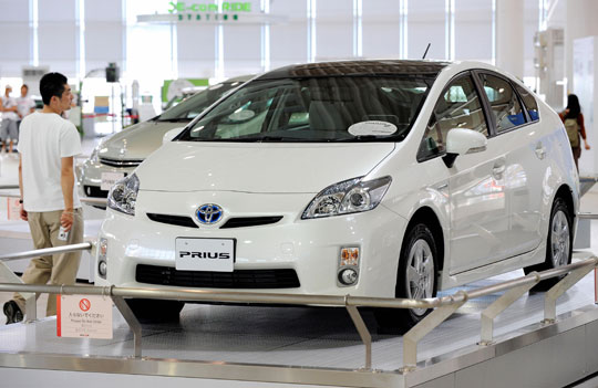 Toyota Rolls Out New Prius Hybrid : NPR