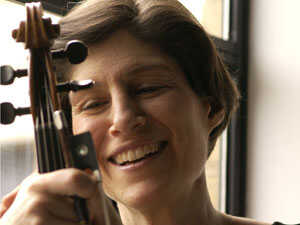 The Lyrical Quality of Violist Kim Kashkashian : NPR